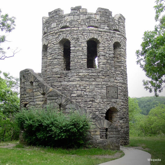 32 Popular Iowa Tourist Attractions - Fotospot.com